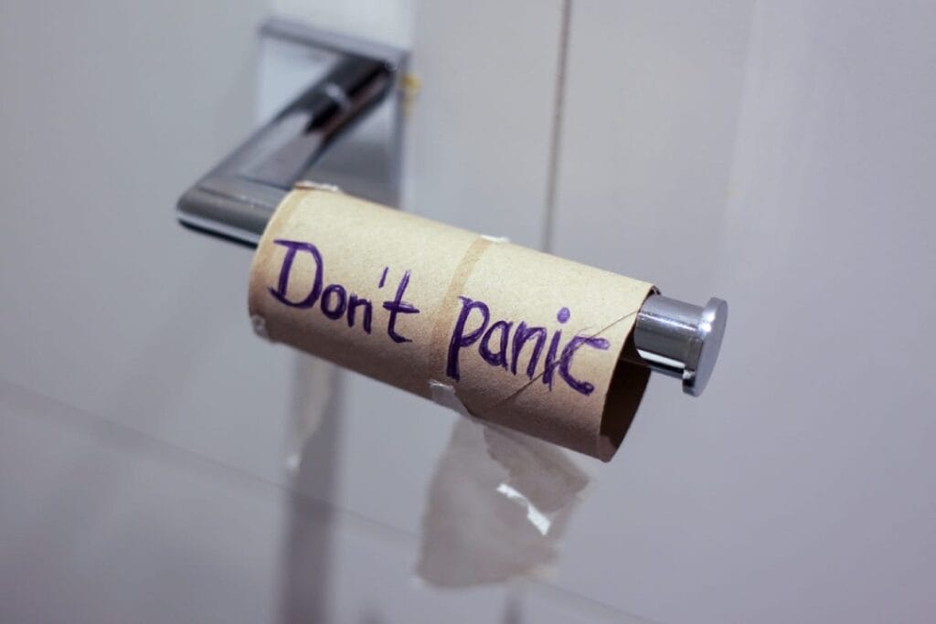 Did You Know? In 1935, Toilet Paper Went Splinter-Free - Daily Base EN