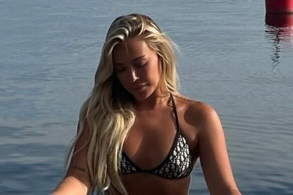 Meet Miranda Raschell: a hot brunette with a passion for posing ...