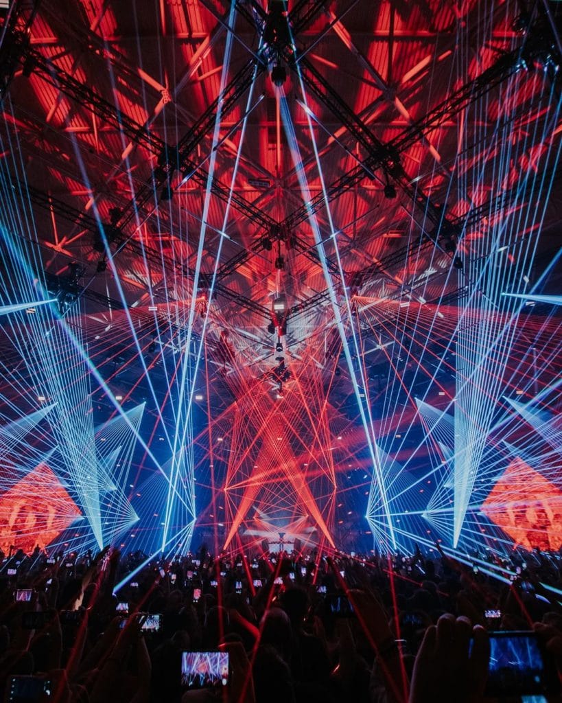 Yik Keat weet de mooiste wereldsteden op een prachtige wijze in beeld ...