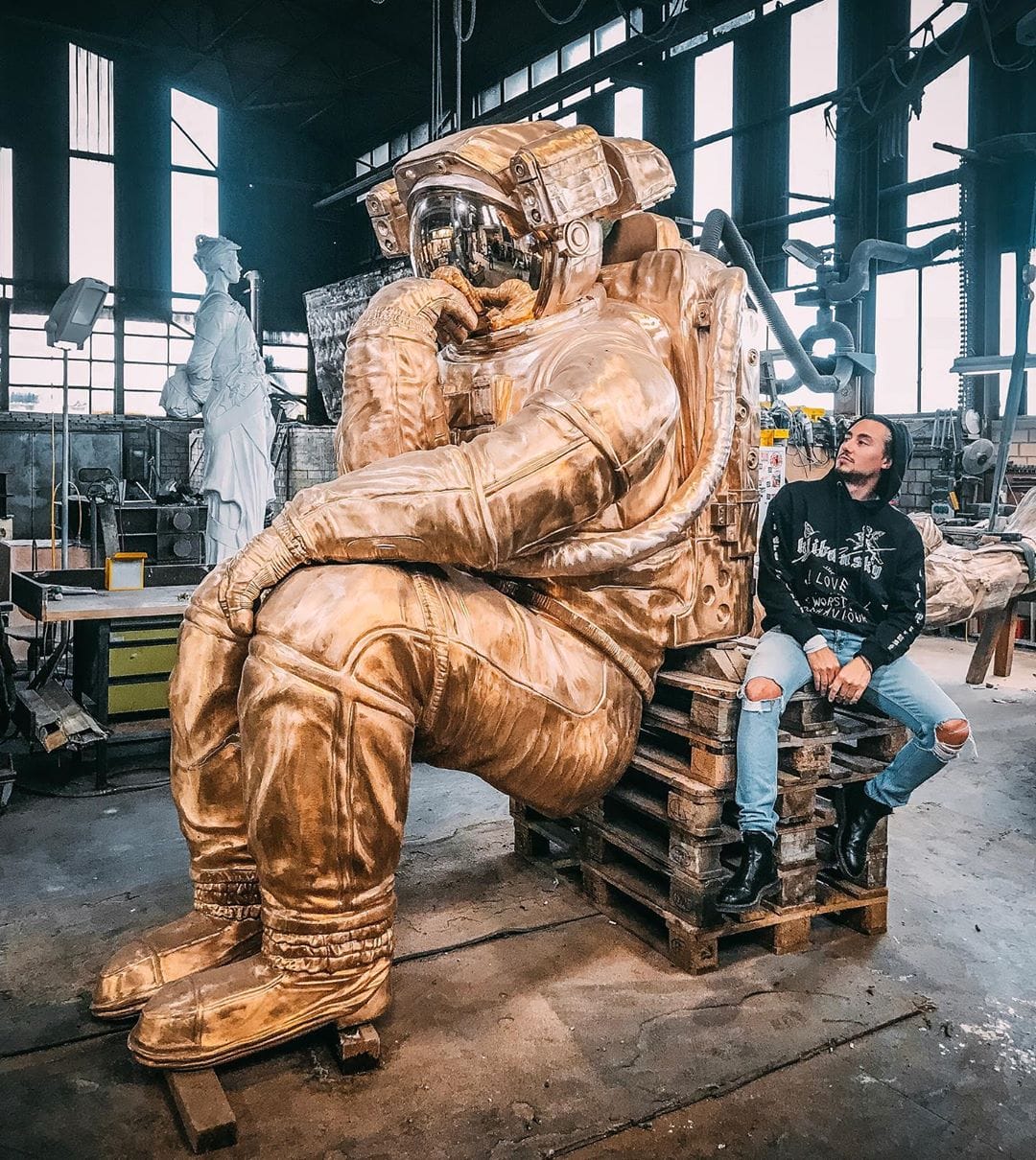 Kunstenaar Joseph Klibansky maakt wel heel bijzondere kunstwerken!