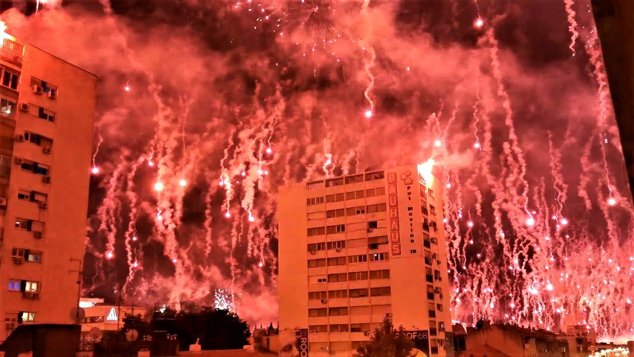 De supportersgroep Torcida Split bestaat 70 jaar en vieren dat spectaculair
