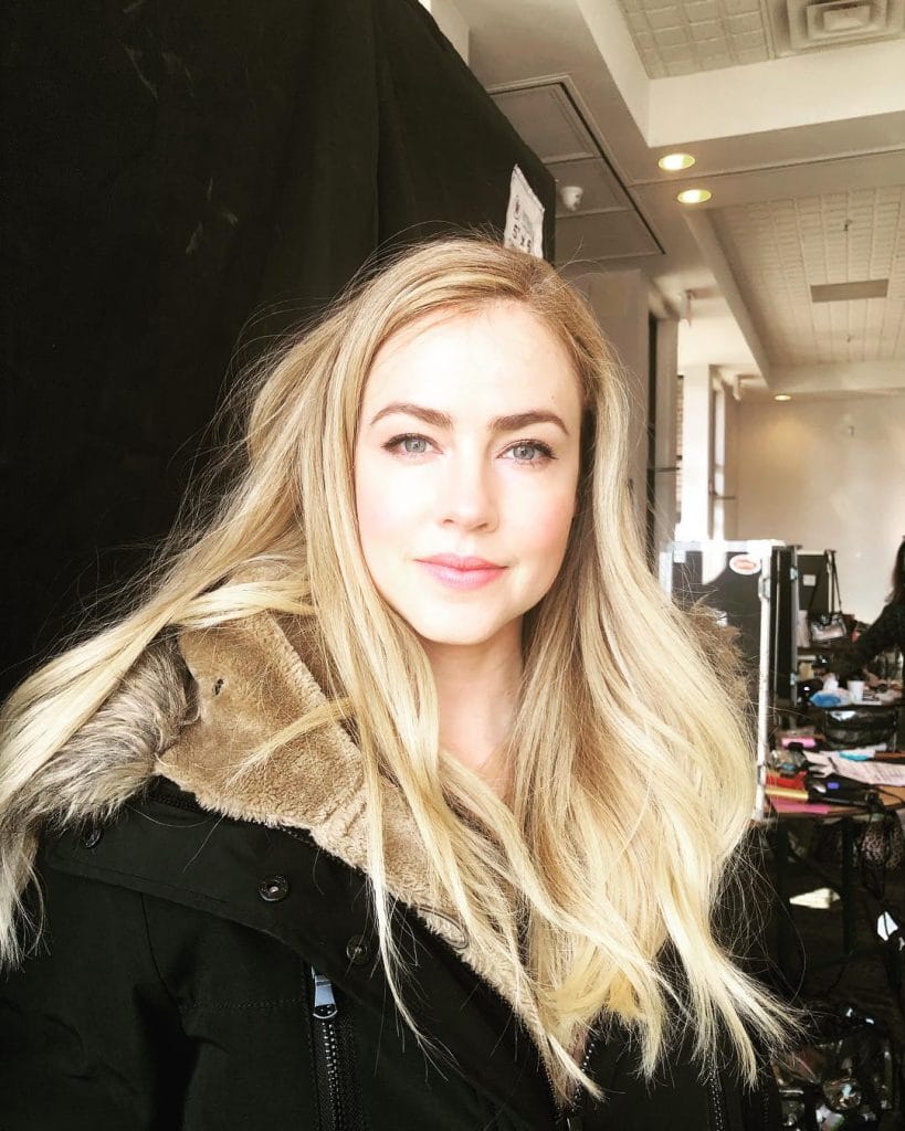 Amanda Schull (Katrina Bennett) is die knappe actrice van Suits!