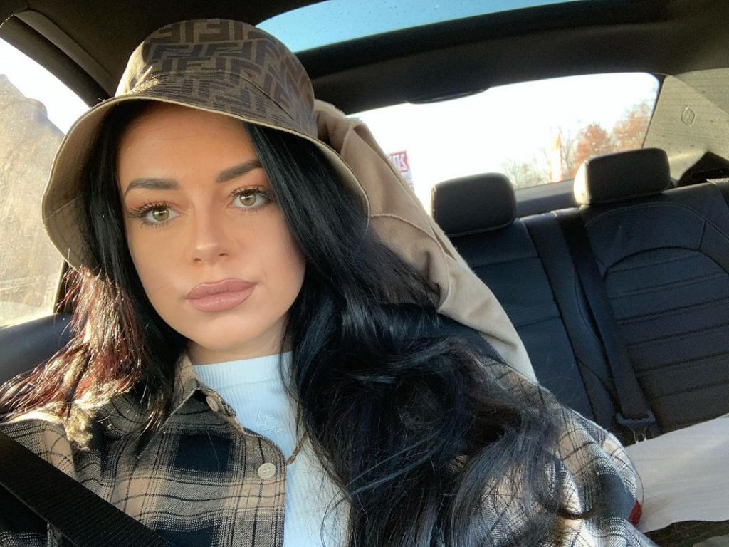 De vrouw van rapper Kosso is de beeldschone zangeres Dorentina!