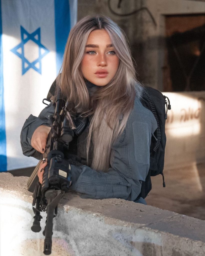 Natalia Fadeev uit Israël doet er alles aan om haar land te beschermen!