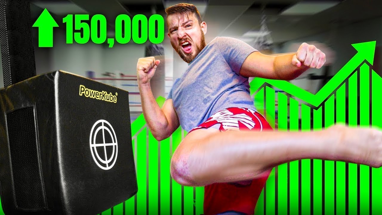 Sensei Seth test welke stoot of trap uit de vechtsport het hardste s..