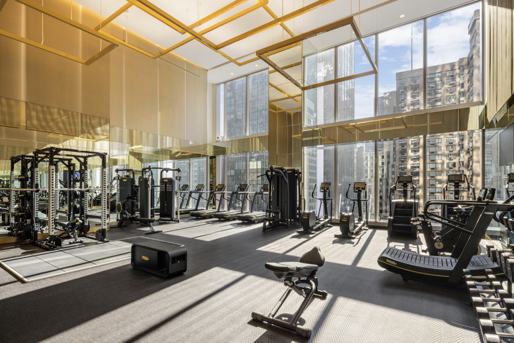 Hoogste penthouse ter wereld staat te koop voor $250 miljoen!