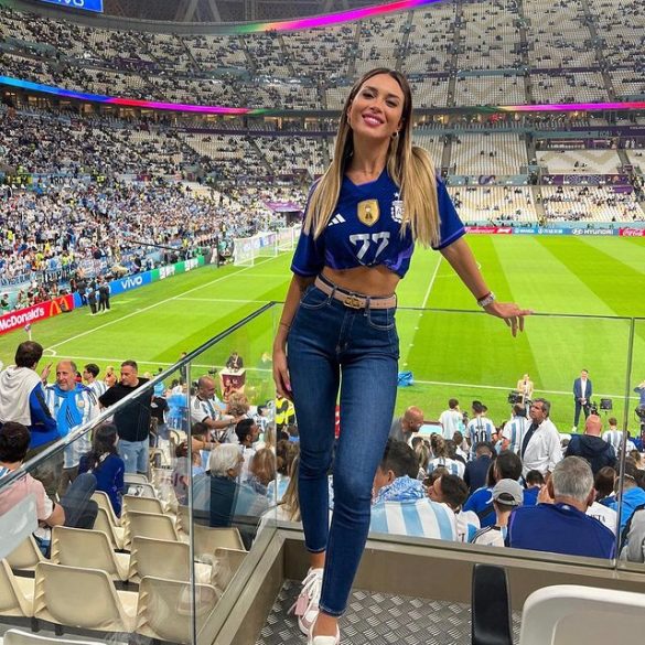 De 10 mooiste vrouwen ter wereld! (anno 2023, onder de 30 jaar)